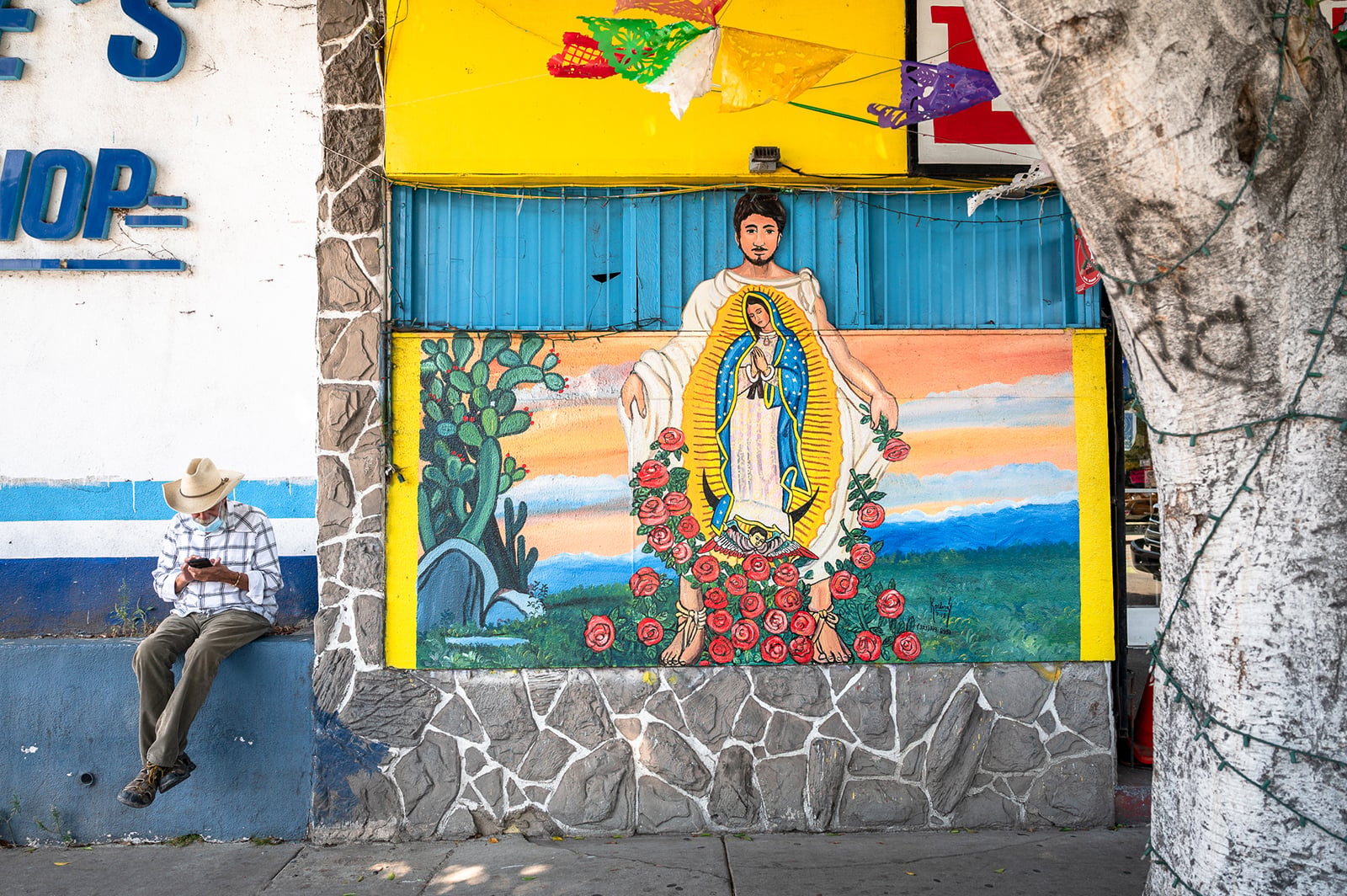 Chronicling Los Angeles’ Iconic Virgin of Guadalupe Street Art ...